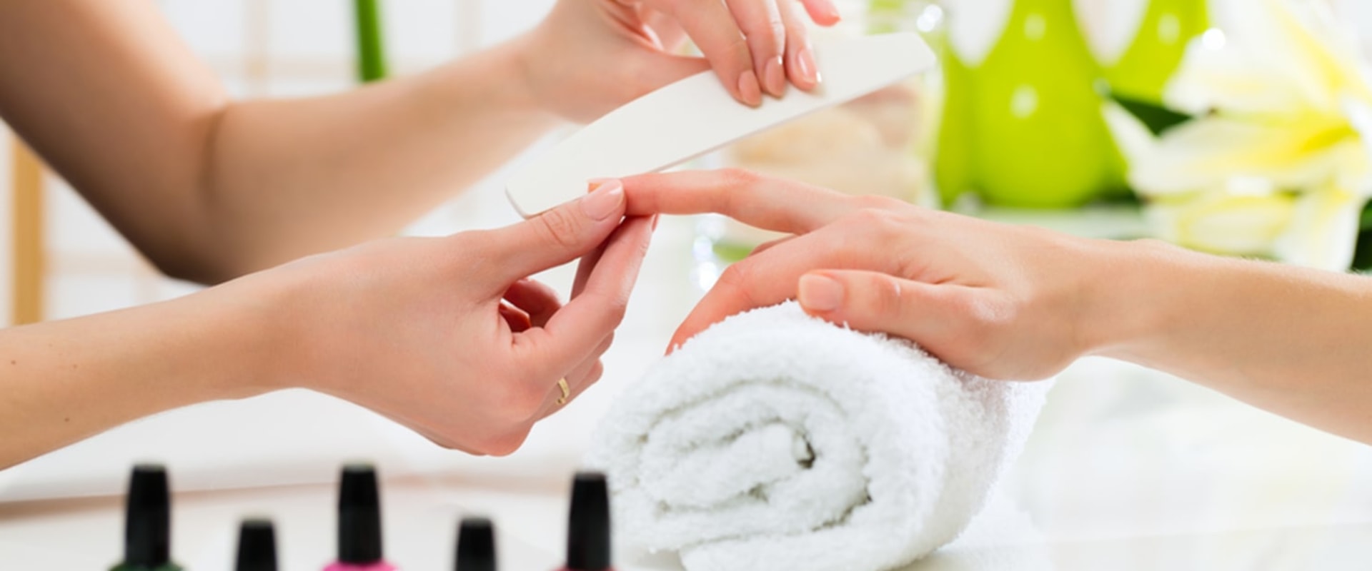 How Much Should You Tip for a Manicure and Pedicure? - A Guide for Nail ...